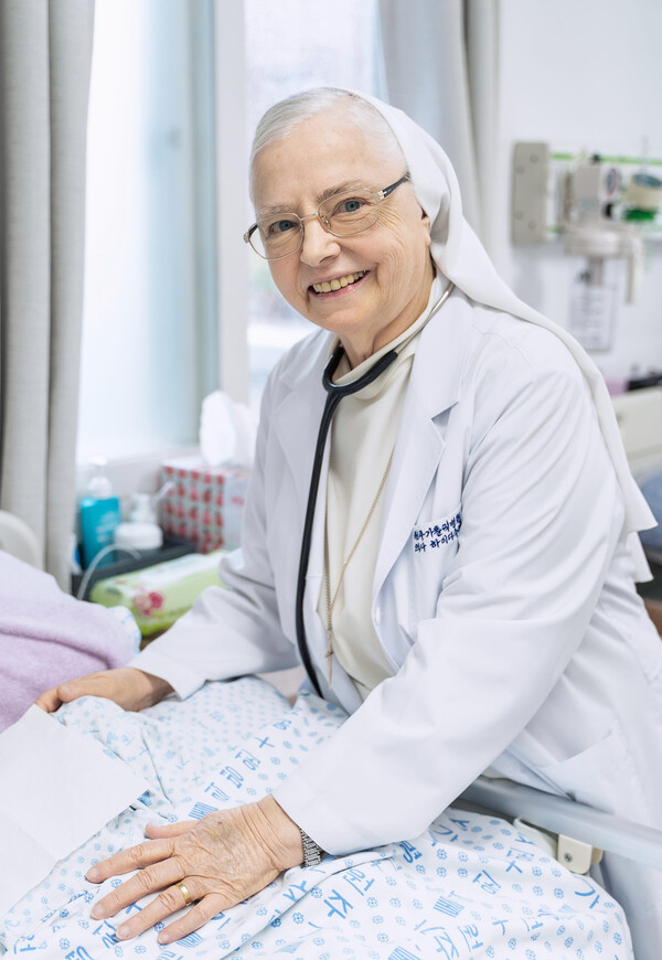 제41회 보령의료봉사상 대상에 원주가톨릭병원 하이디 브라우크만 원장 선정